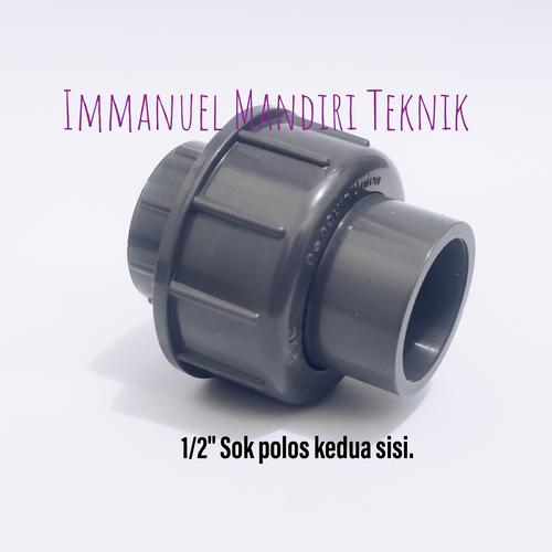 Jual Watermur sok polos 1/2 penguin / Union socket 1/2 pvc penguin ...