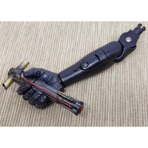 Jual 173. Interchangeable Hands [Kitbash 1/6 Scale] HOT TOYS - Kylo Ren ...