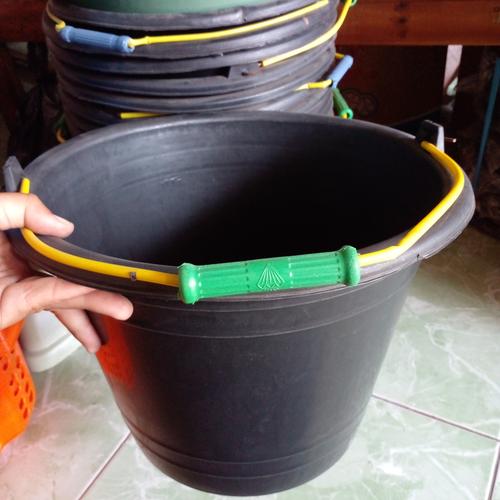Jual Timbo karet hitam ukuran 16 timba air plastik tebal ember karet ...