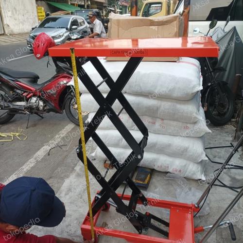 Jual Lift Table Hydraulic 330 LBS 150Kg tinggi 110 Cm MERK WEKA ...