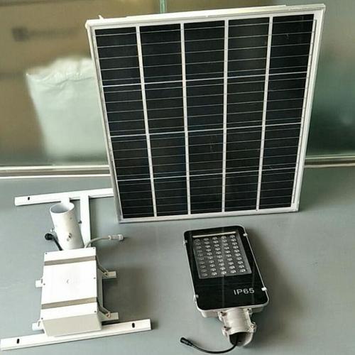 Jual Himawari Lampu Jalan PJU LED Tenaga Surya 60 Watt Solar Cell Panel ...