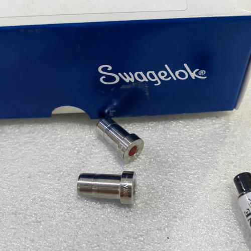 Jual Fusible Tube Adapter 3/8" OD 281°F RED Swagelok SS-6-FTA-281 ...