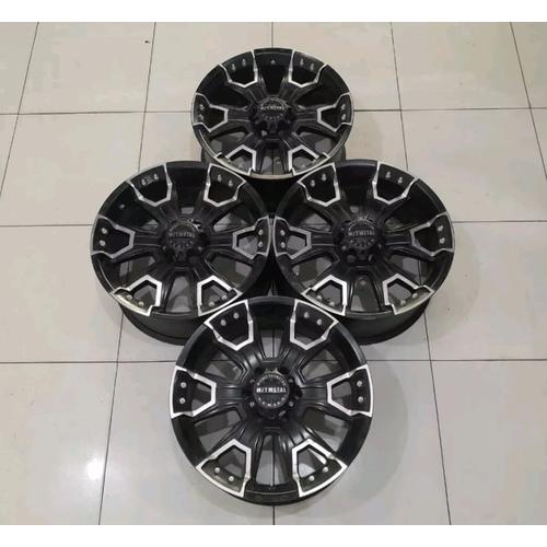 Jual Pelek Seken Offroad MICKEY THOMSON R20 Lebar 9, Fortuner Land ...