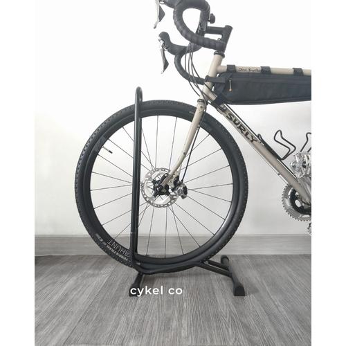 Jual stand display L rack bicycle rack standing stand L parkir sepeda ...