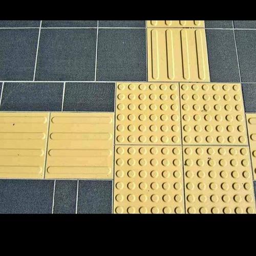 Jual keramik difabel / guiding block - Kota Pekanbaru - TB. LISAN ...