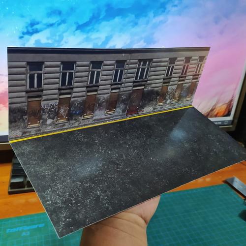 Jual Diorama Parkiran Hotwheels Diecast Skala 64 Papercraft Model Jalan ...