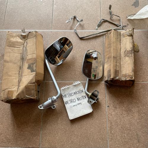 Jual Spion besi Toyota Hiace lama Kuno old 1970 an RH10 EXCEL JAPAN ...