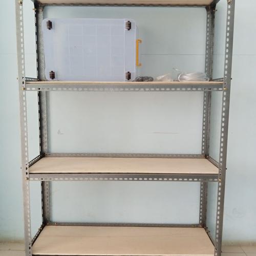 Jual Rak Besi Siku Lubang T150 P100 L30 cm 4 Susun 4 tiang - 1.4mm ...