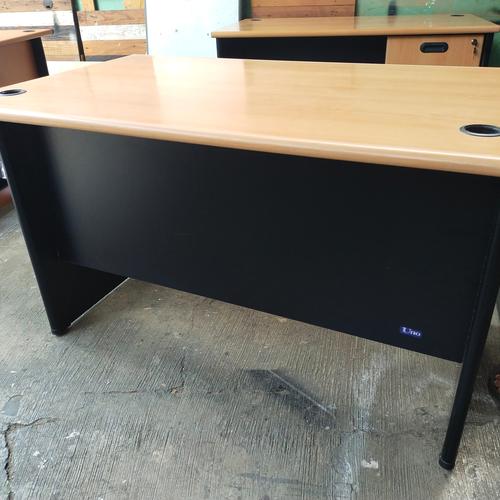 Jual MEJA KANTOR TANPA LACI MEREK UNO 120 X 75 T : 75 , 120 x 60 T 75 ...