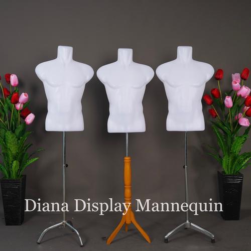 Jual PATUNG MANEKIN PRIA SETENGAH BADAN 1 SET DENGAN KAKI KAYU ATAU ...