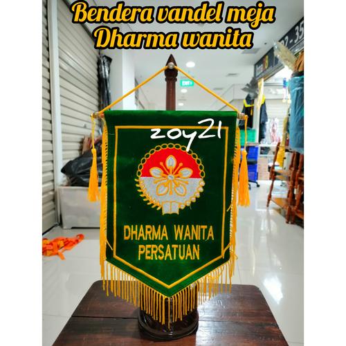 Jual bendera vandel meja dharma wanita set tiang kayu - Kota Bekasi ...