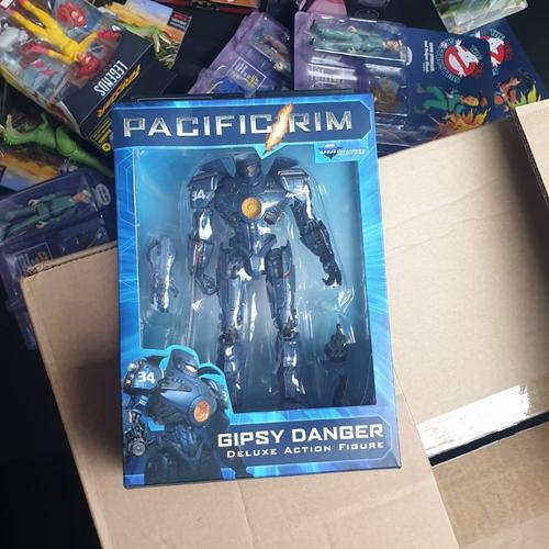 Jual Diamond Select Pacific Rim GIPSY DANGER - Kota Surabaya - Capsule ...