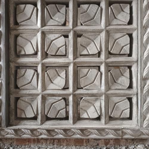 Jual loster/ roster /modern/beton/minimalis/ motif daun abu - Kota ...