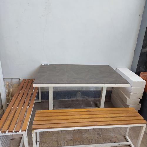 Jual Meja cafe set Besi & Kursi kayu - Kota Makassar - Garasi Kyuuri ...