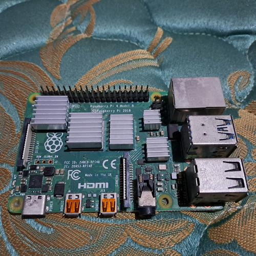 Jual Raspberry Pi 4 4gb Raspi 4 + Monitor 7 inch + Adaptor Ori ...