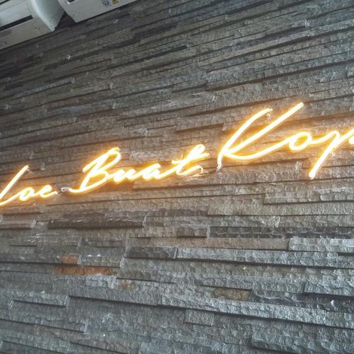 Jual tulisan tinggi 15cm nyala led selang akrilik - Kota Surabaya ...