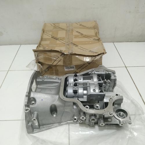 Jual cover Crankcase set rumah balance Shaft Alphard ANH10 2AZ 11420 ...
