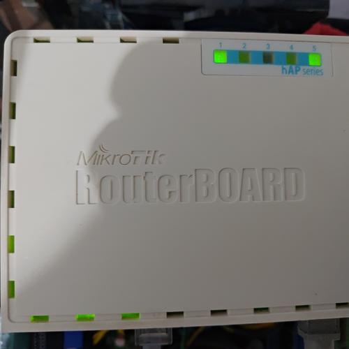 Jual MIKROTIK hap RB951UI-2ND (wifi+5 port lan) (voucher/hotspot ...