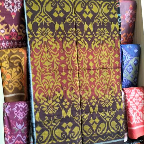 Jual Kain endek tenun premium - Kota Denpasar - Praba Pearl.id | Tokopedia