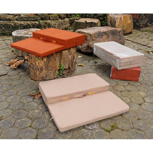 Jual Matras / Bantal Lipat untuk Meditasi Produksi Bali Usada - Cokelat ...