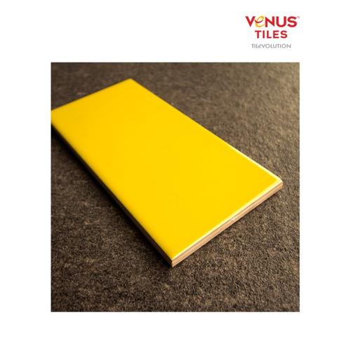 Jual Venus Takko Yellow Glossy No Bevel - Backsplash Tile Dapur - 100 x ...