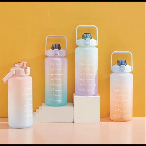 Jual BOTOL MINUM VIRAL GRADASI 2 Liter Botol sultan botol kekinian ...