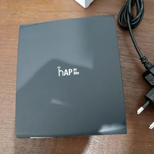 Jual MIKROTIK rb952ui ac2nd TC hap ac lite (wifi+5 lan) (voucher/hotspot) - Kota Surabaya ...