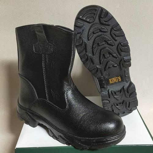 Jual sepatu boots safety lapangan safety kulit asli sol karet safety ...