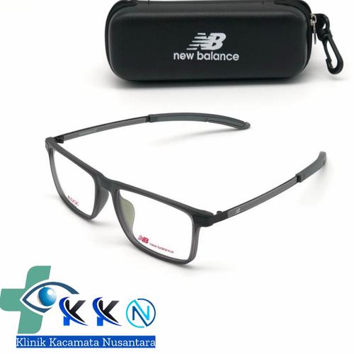 Jual kacamata sport new balance medium paket lensa Essilor Crizal drive ...