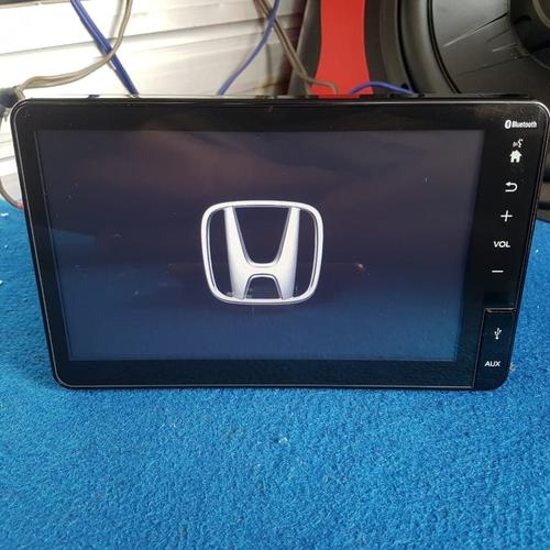 Jual head unit original Honda HR-V SE Prestige 2019 - Kota Malang ...