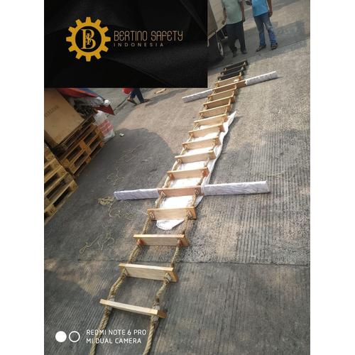 Jual Tangga Embarkation Ladder Long CCS Cerificated / Pilot Ladder ...