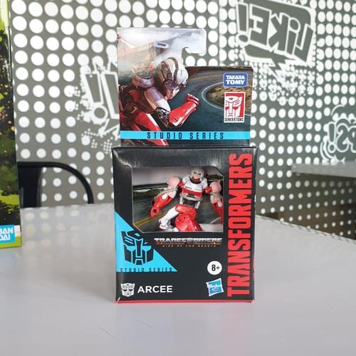 Jual Hasbro Transformers Studio Series ARCEE - Kota Surabaya - Capsule ...