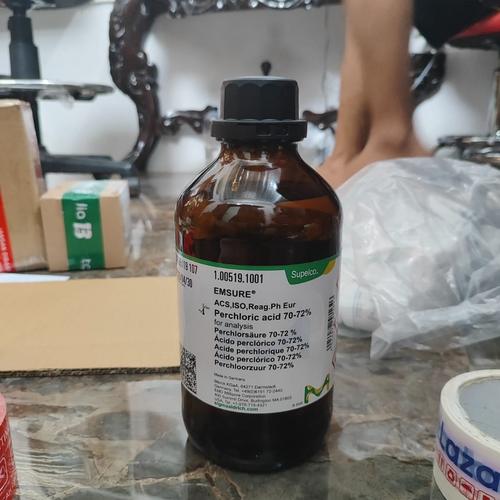 Jual Perchloric Acids/ Asam Perklorat 70-72% brand MERCK 1L - Kota ...