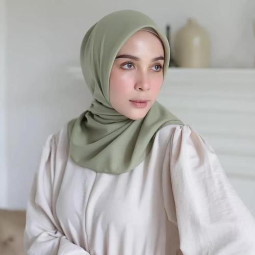 Jual Hijab Plain Basic Square Segi Empat Premium - Daily Hijab ...