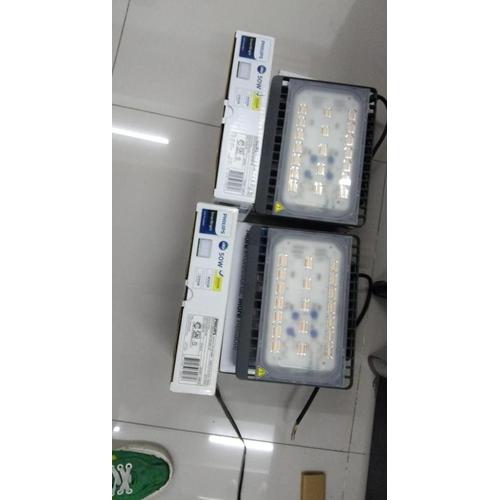 Jual LAMPU SOROT LED PHILIPS BVP172 50 WATT WARM WHITE - Jakarta Selatan - RifqiAbadi12 | Tokopedia