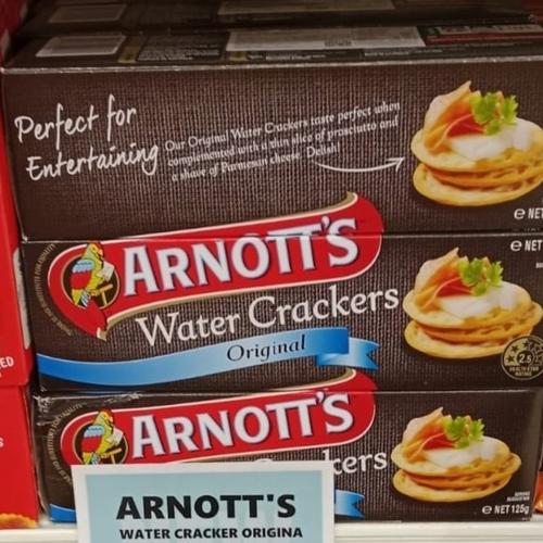 Jual arnott's water crackers original biscuit biskuit 125gr - Jakarta ...