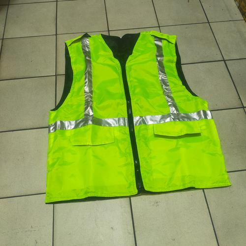 Jual ROMPI SAFETY PROYEK BUSA / DACRON WARNA HIJAU 2 KANTONG - ROMPI ...