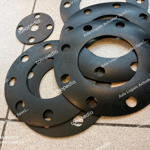 Jual Gasket rubber NBR 5mm 4" inch karet flange ada lubang baut - PN16 - Jakarta Barat - Asia ...