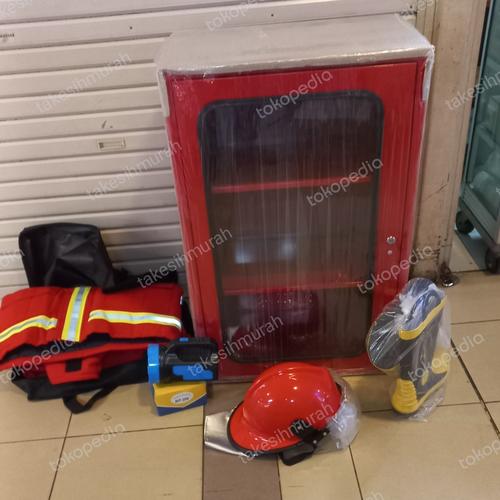 Jual lemari APD + isi / lemari pemadam sama isi - Jakarta Barat ...