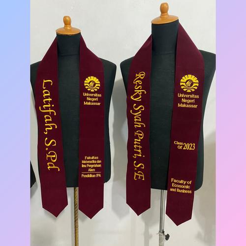 Jual Selempang Nama Wisuda Bludru - Polos Gold, Bludru Merah - Kota ...