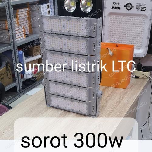 Jual Lampu Sorot Led 300 watt Lampu sorot 300watt Led Trafo PH 6 brs - Jakarta Barat - Sumber ...