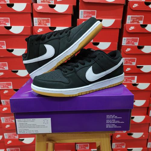 Jual NIKE SB DUNK LOW PRO BLACK GUM BNIB 100% ORIGINAL - 11.5 - Jakarta ...