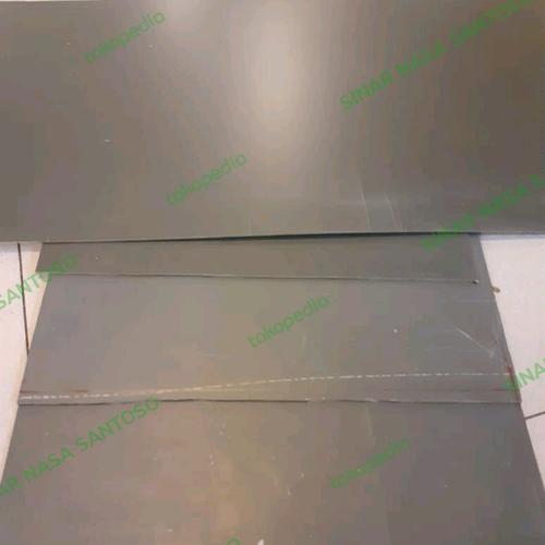 Jual PVC Sheet Abu2 Tebal 4mm x 20cm x 20cm ( PVC Gray Lembaran ...