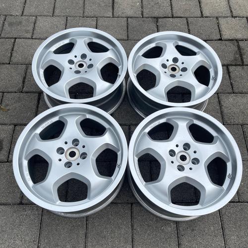 Jual Velg Original Alpha Throwing Star tegak R17 4x100 made in Japan ...