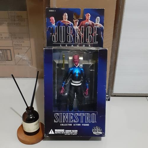 Jual DC COLLECTIBLES JUSTICE LEAGUE ALEX ROSS SINESTRO - Kota Tangerang ...