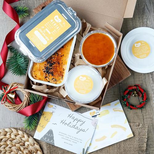 Jual Hampers box isi salmon kani mentai & japanese milk pudding ala ...