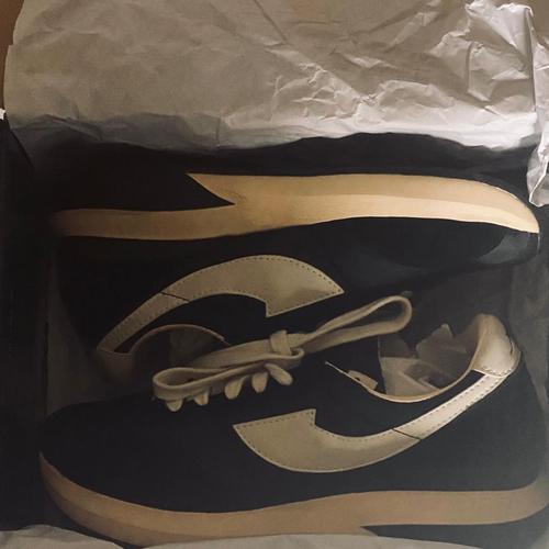 Jual compass velocity black used 39 bersih - Kota Tangerang Selatan ...