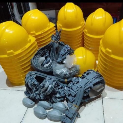Jual Helm Safety NSA Full Set / Helm Pekerja Proyek Putih SNI - Kuning ...