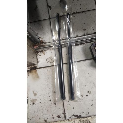 Jual Shock bagasi Set Hidrolik Hydraulic Bagasi INNOVA INOVA REBORN ...