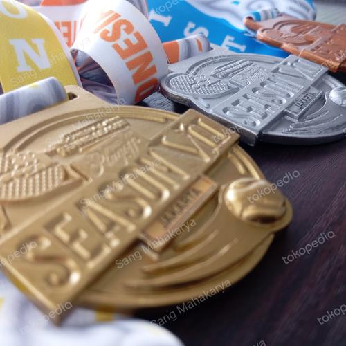 Jual medali custom. medali lomba. medali emas - Jakarta Barat - Sang ...